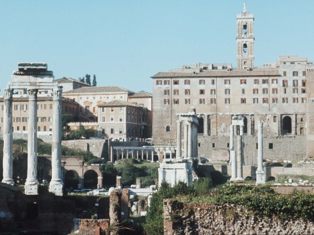 Sorry for being 'an American a—hole': Tourist mails stolen ancient ...