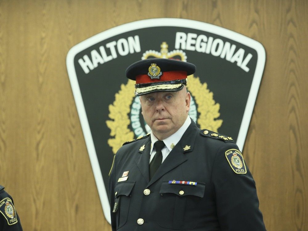 Halton police chief apologizes for travelling to Florida, will return ...