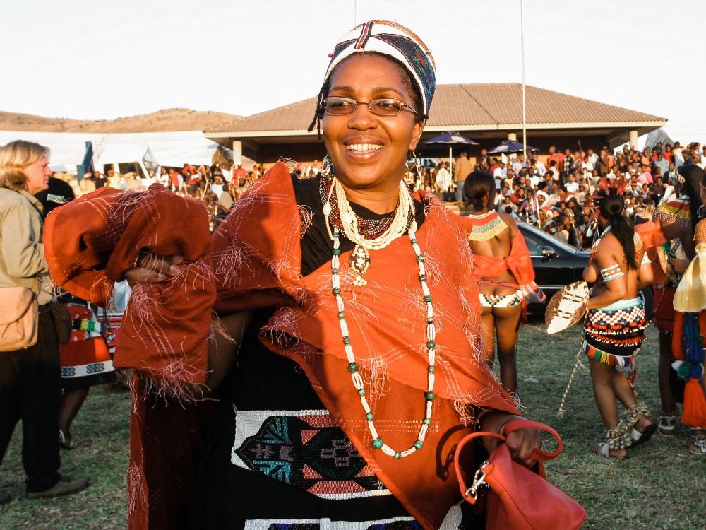 'Unexpected': South Africa's Zulu regent Queen Dlamini Zulu dies at 65 ...