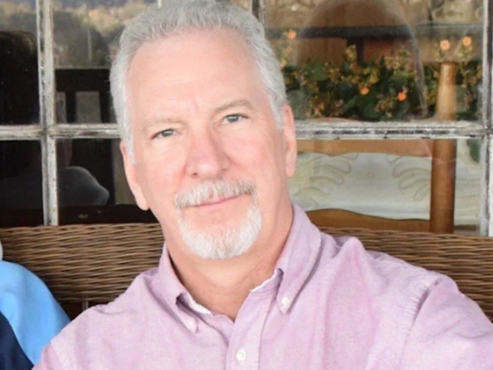 Conservative radio host regrets vaccine skepticism after being ...