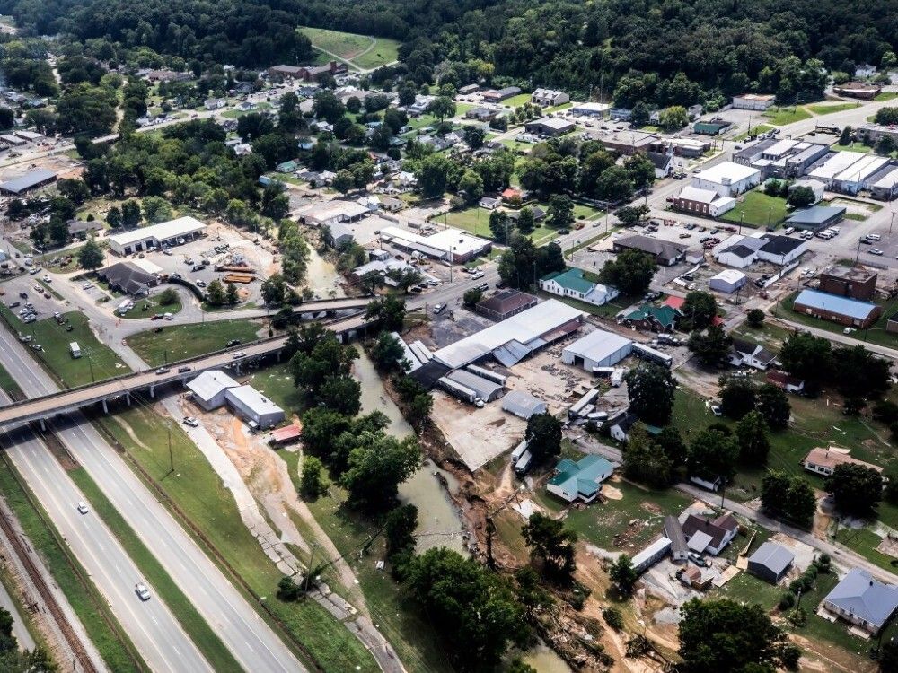 At least 21 dead, 50 missing in Tennessee flooding | National Post At least 21 dead, 50 missing in Tennessee flooding | National Post