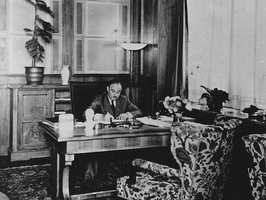 The secret history of a Canadian engineer who escaped Germany and ...