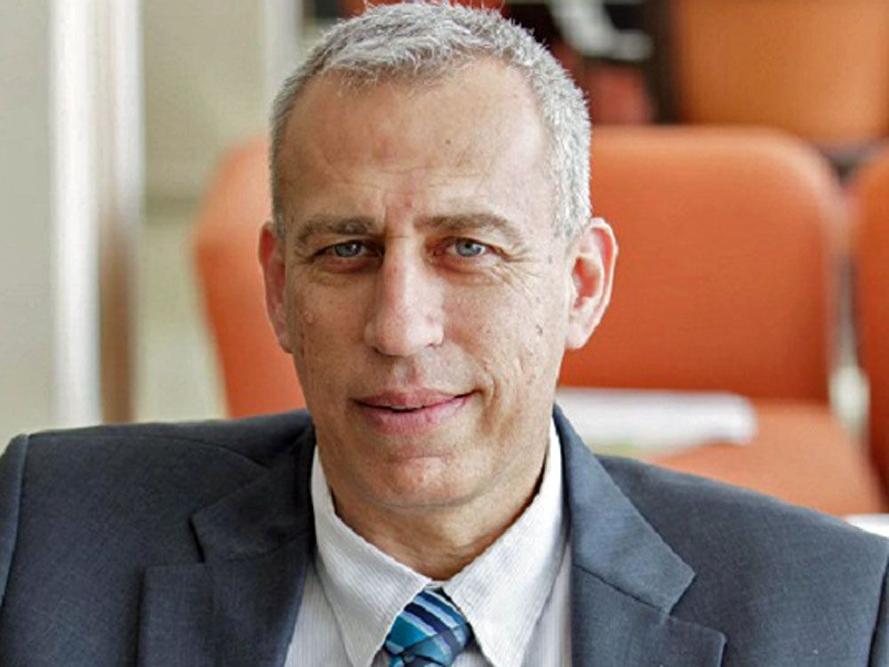 Israel’s plan for a fourth shot runs into a snag — its top health ...