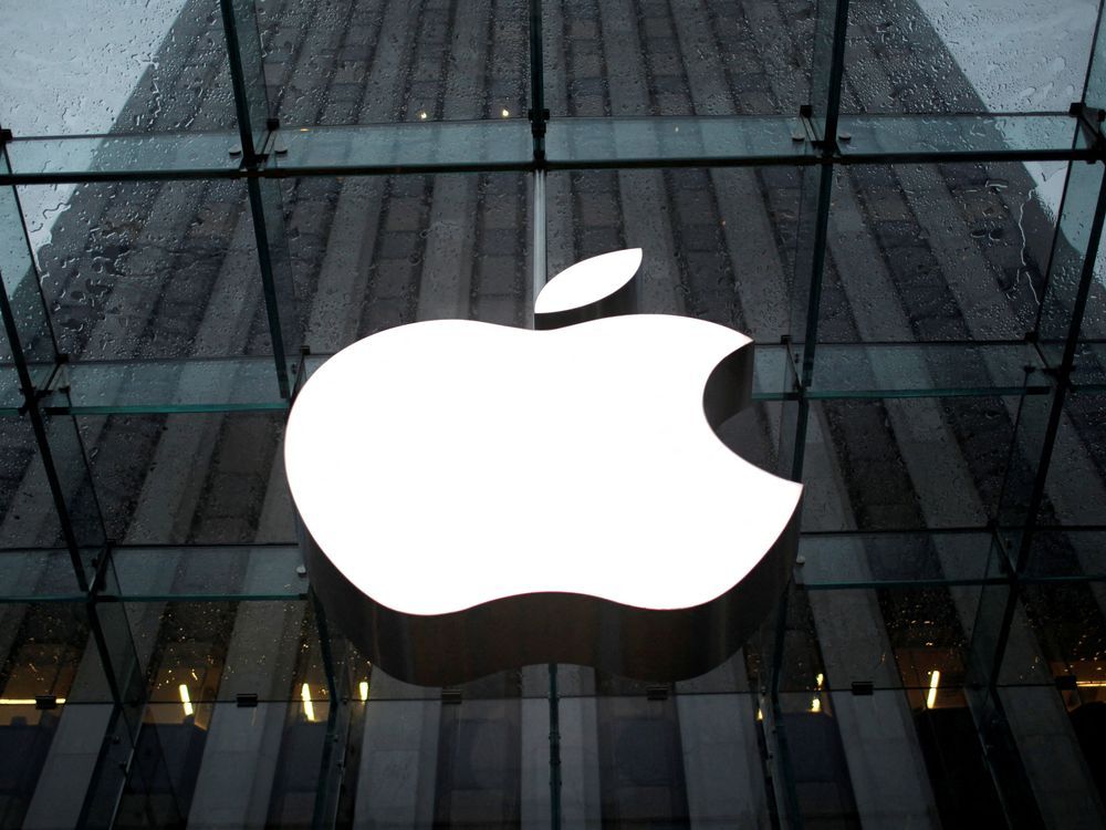 Apple Becomes First U S Company To Hit Us 3 Trillion Market Value