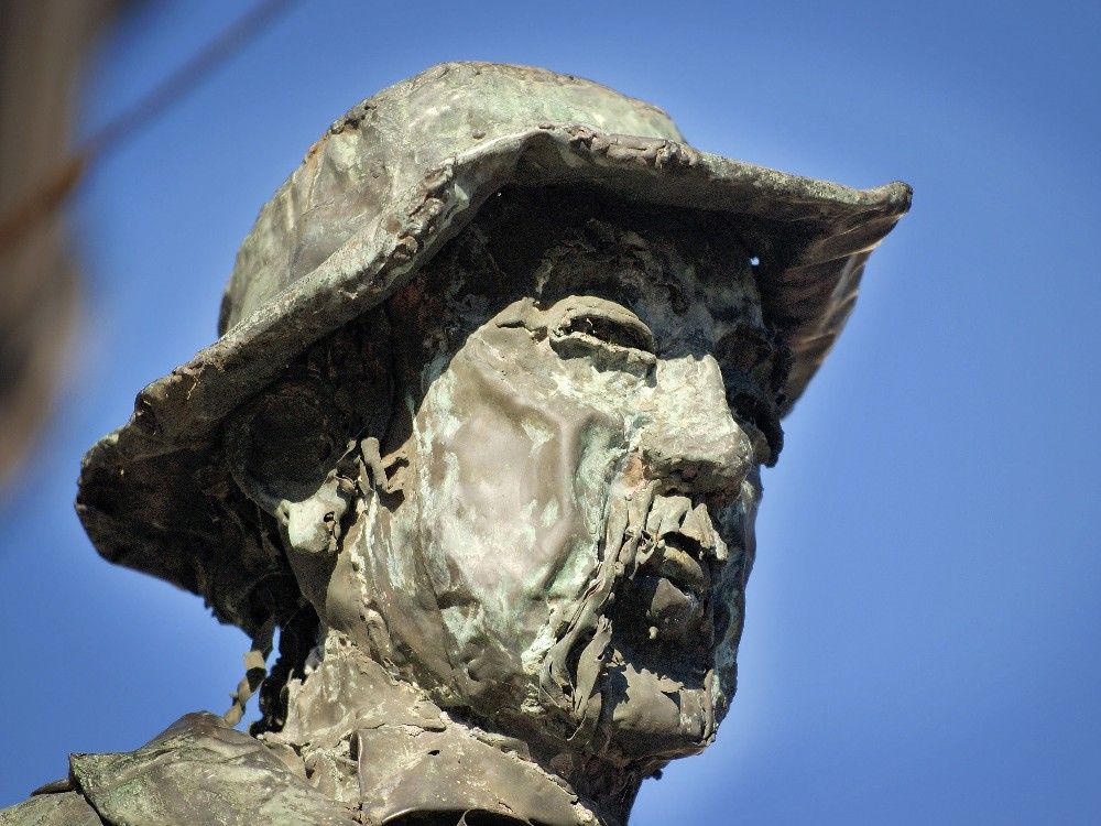 Who was ‘Gassy Jack’ and why was his statue toppled in Vancouver ...