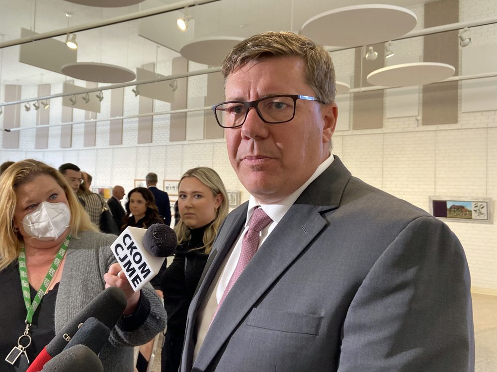 Saskatchewan prepared to fight federal pollution laws in court: Premier ...