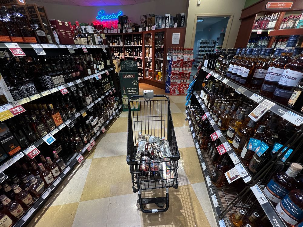 Provinces not jumping to slap on alcohol warnings labels | National Post
