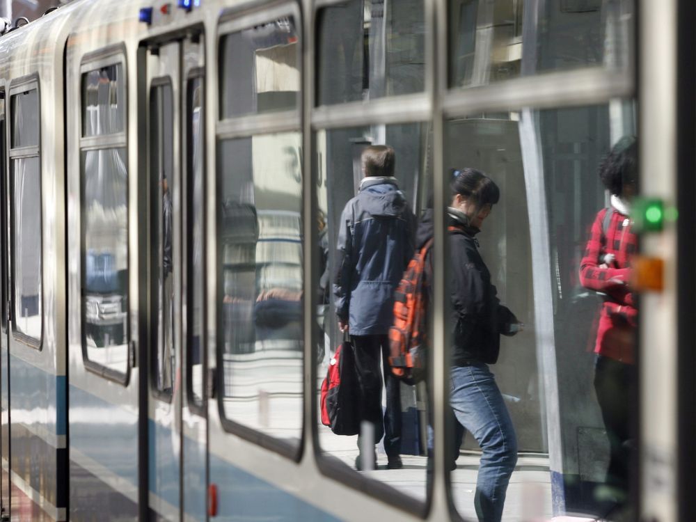 Suspect allegedly waved hatchet aboard Calgary train | National Post Suspect allegedly waved hatchet aboard Calgary train | National Post