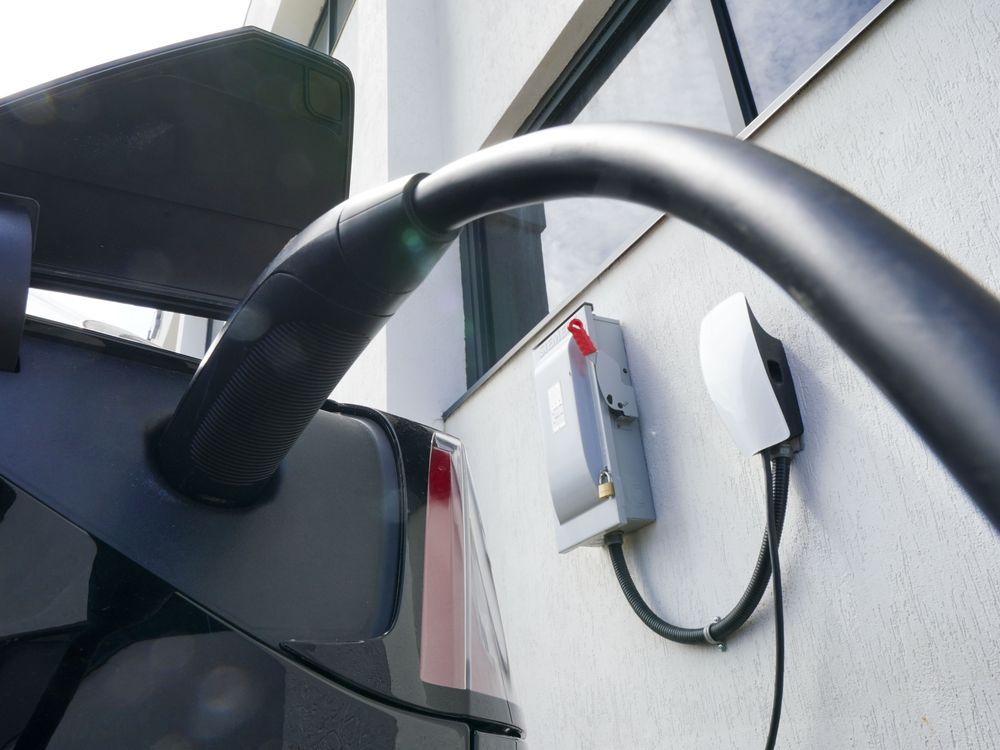 Canada, U.S. team up on EV charging corridor from Quebec City to ...