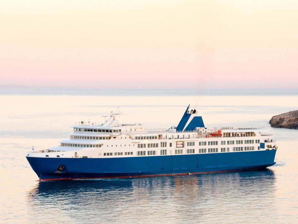 Child who fell overboard from ferry and mother who jumped in afterward ...