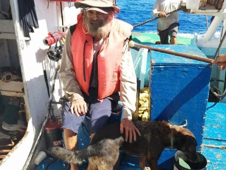 Man and his dog rescued after drifting 3 months in the Pacific Ocean ...