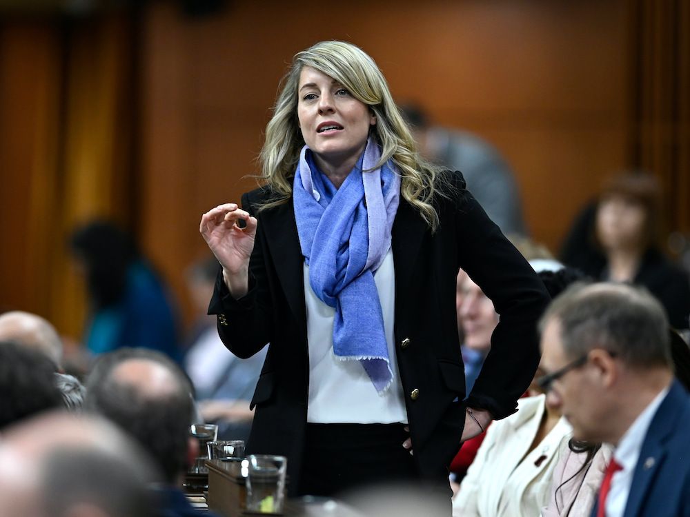 The 'far right' only exists in the minds of paranoid progressives ...