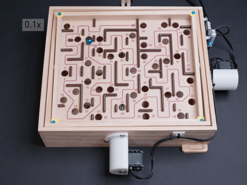 CyberRunner AI sets a world record for a classic marble maze game ...