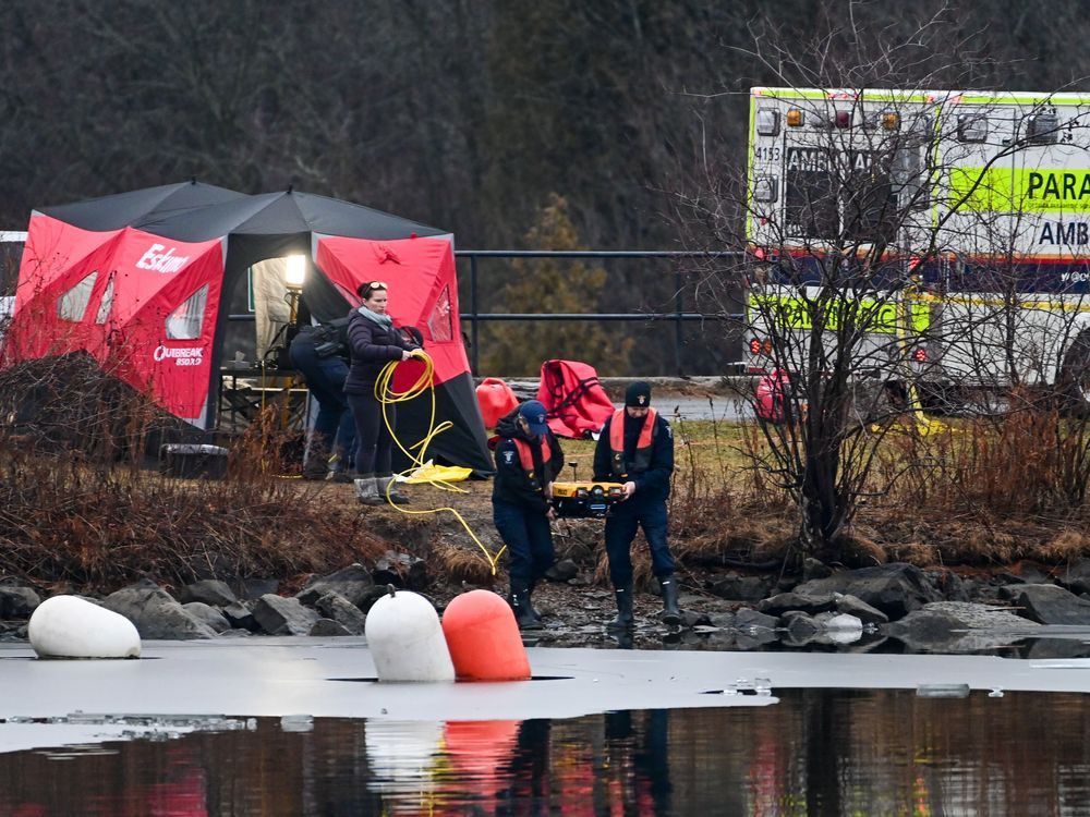 Ottawa teen 'ran to our house to get help' for those who fell through ...