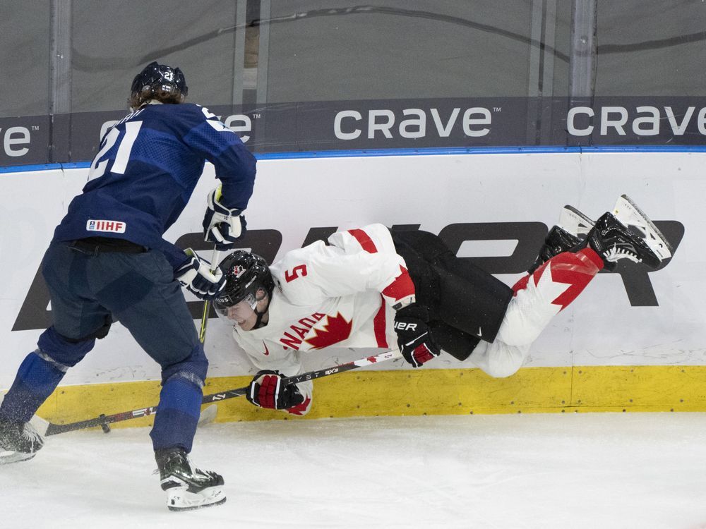 World juniors a family affair for Oliver and Radek Bonk: 'I had a tear ...