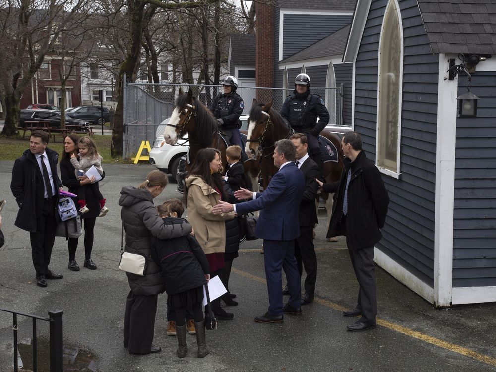 Beloved sportscaster Bob Cole remembered for grit, talent and the ...