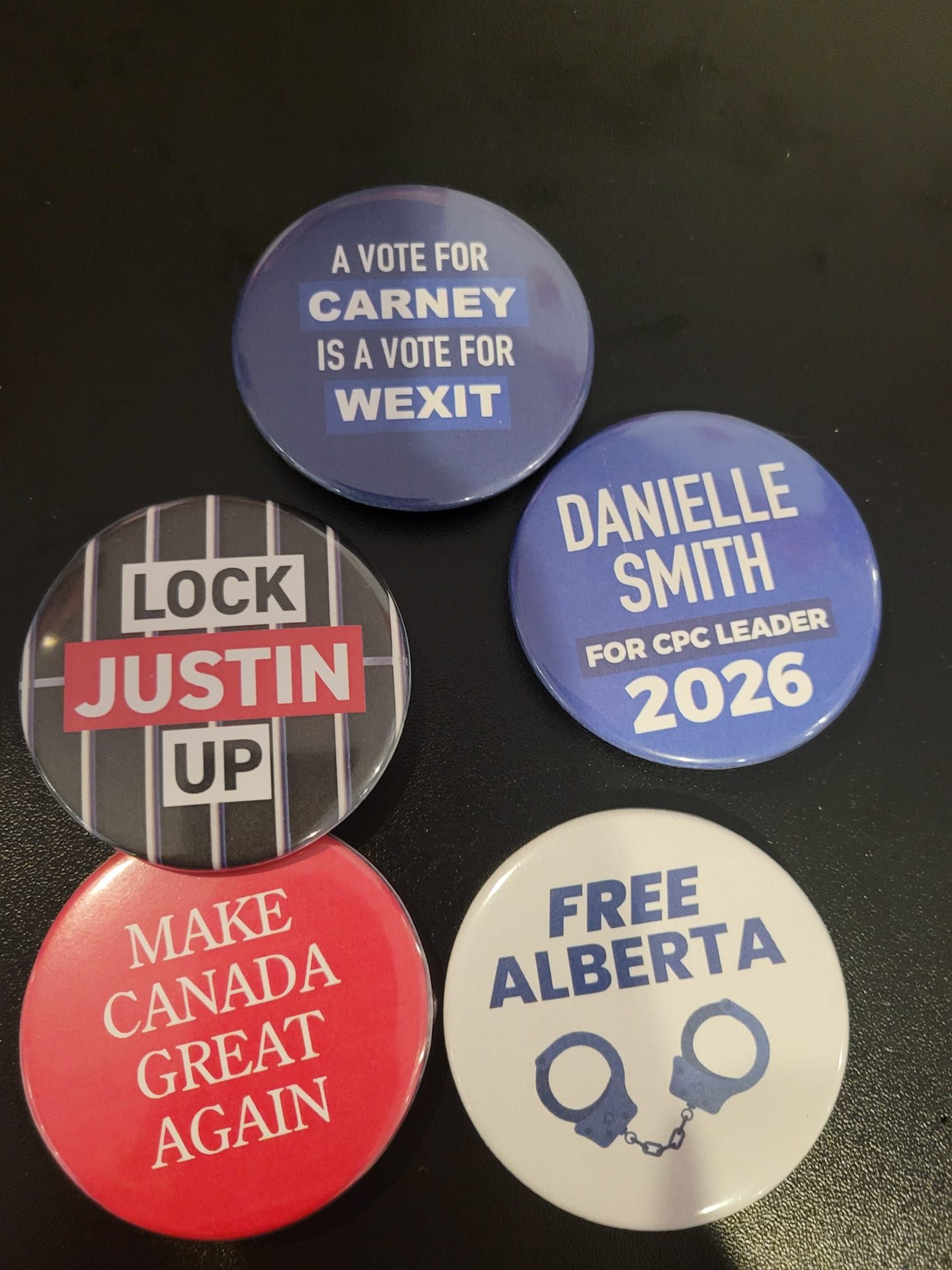 Small signs of Tory momentum as election reaches final stretch ...