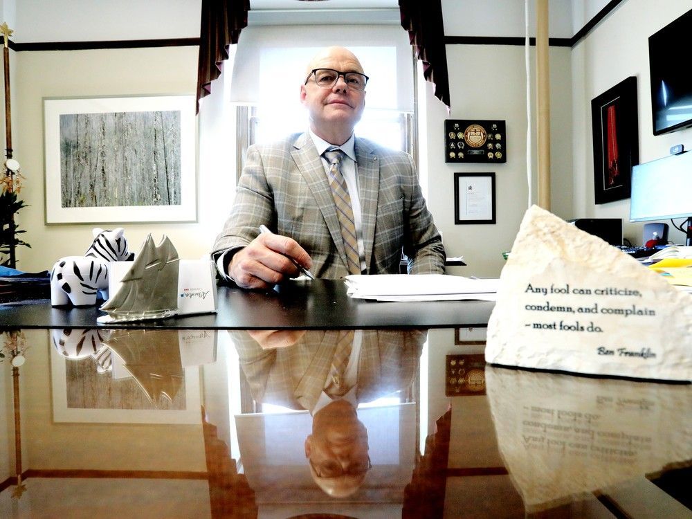 Here is the man and the backstory behind the famous Rick Simpson Oil ...