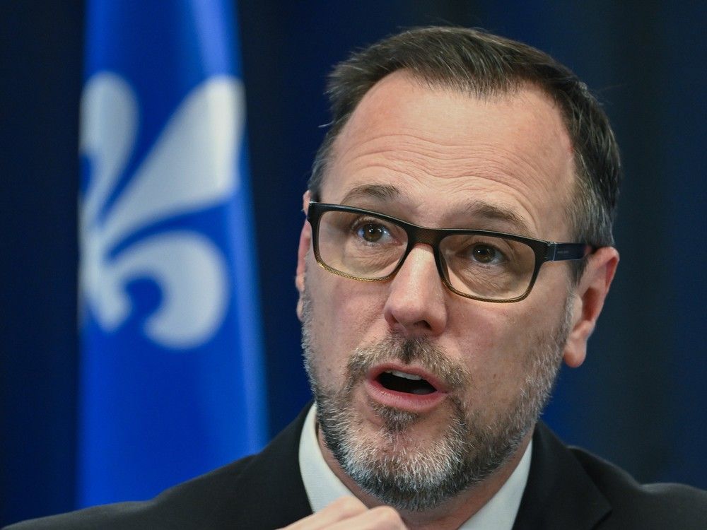 New Quebec language laws begin for signage, packaging and workplaces ...