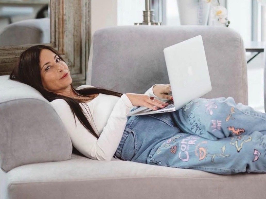 Ask Rebecca: I have a stressful job, a toddler and a narcissistic mom ...
