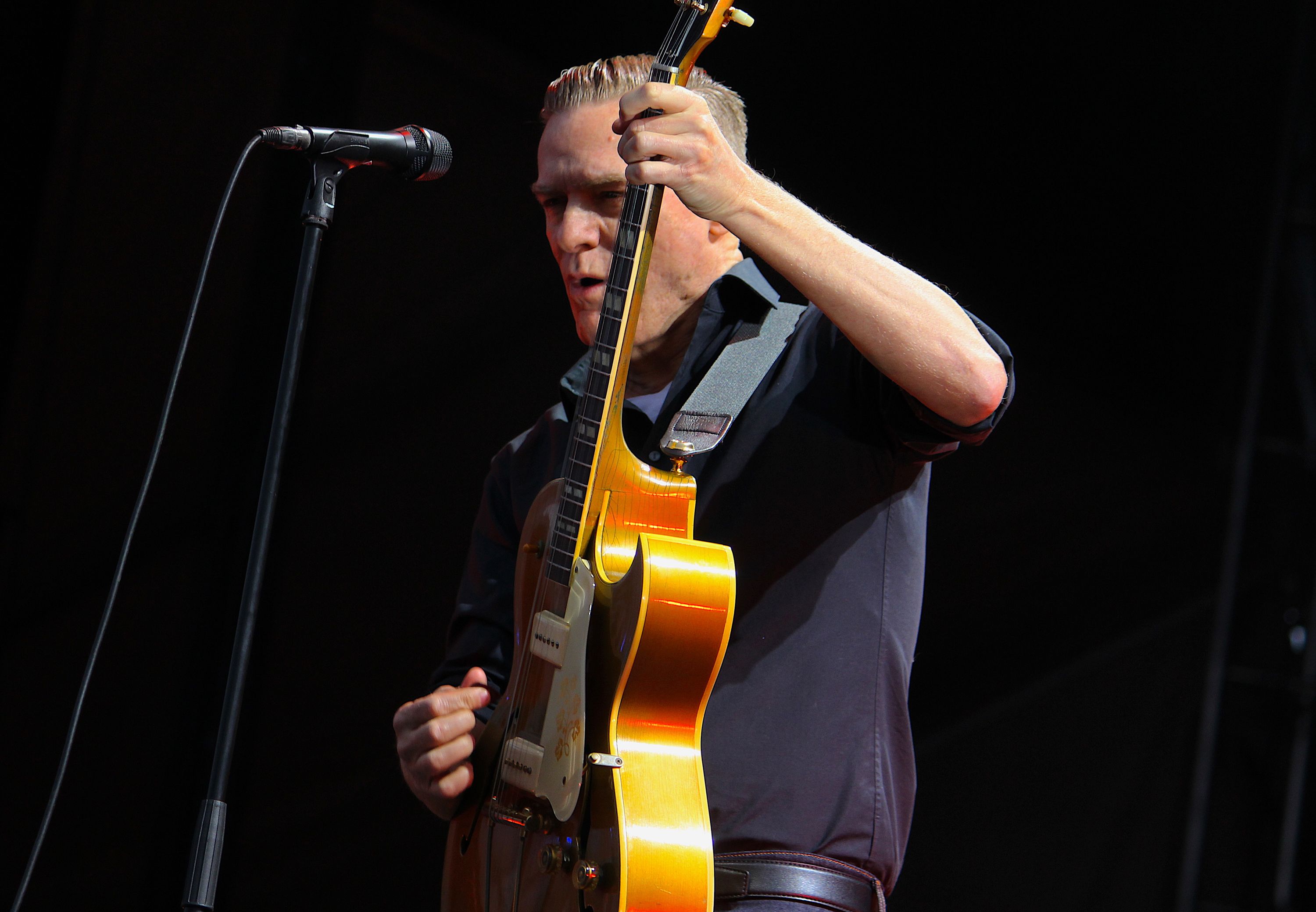 Bryan Adams heads to Sudbury | Sault Star