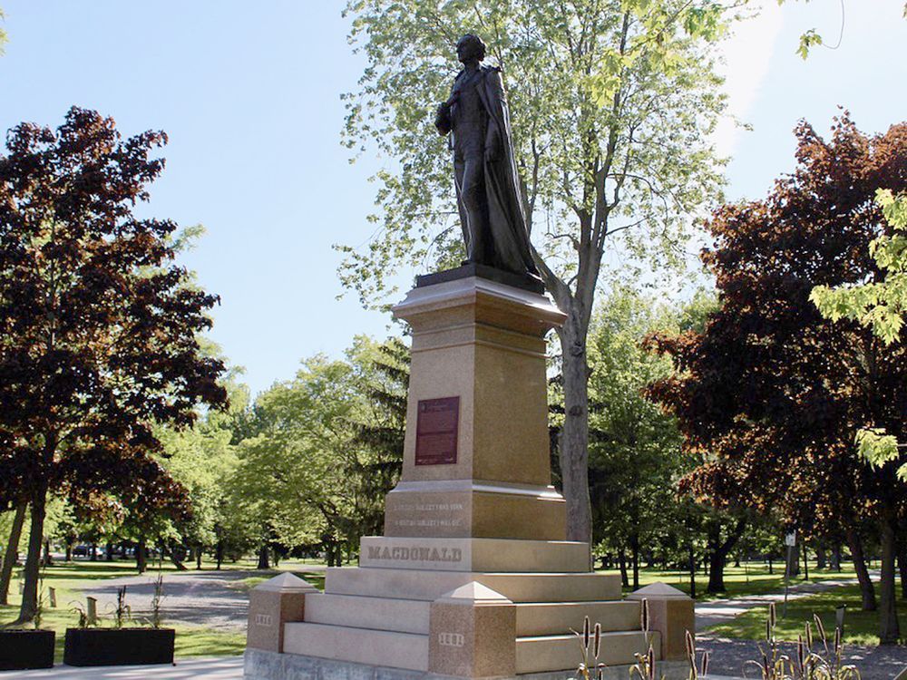 Petition pushes for removal of Macdonald statue | The Kingston Whig ...