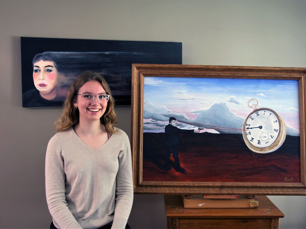 Cowell receives art gallery scholarship | Ontario Farmer