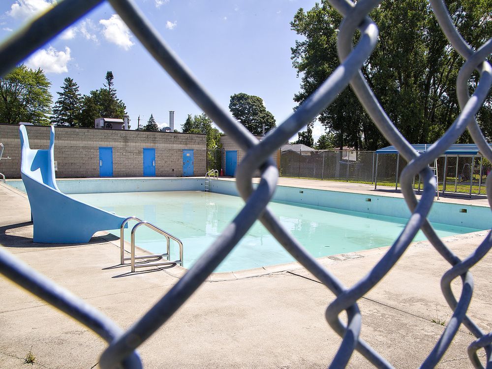 Continued loss of water forces closure of Woodman pool | Brantford ...