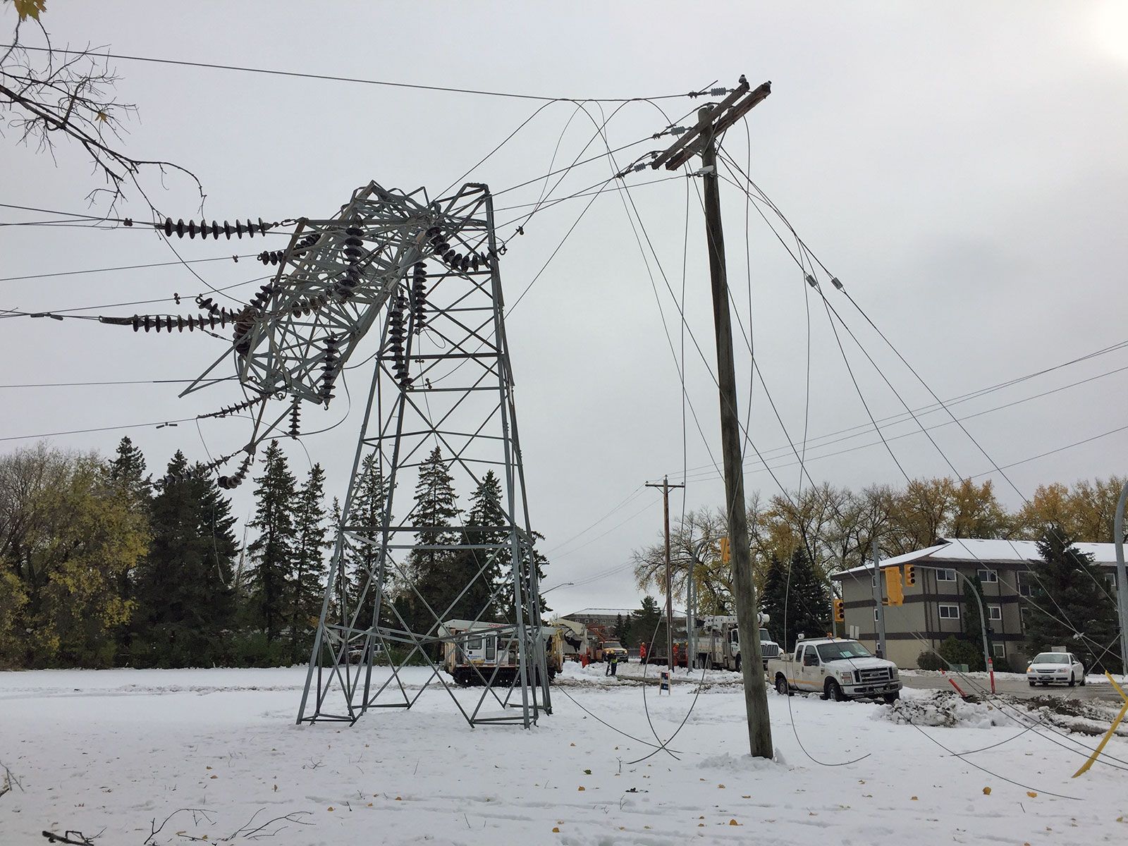 Hydro planning Portage (BP6/BP7) transmission line replacement project ...