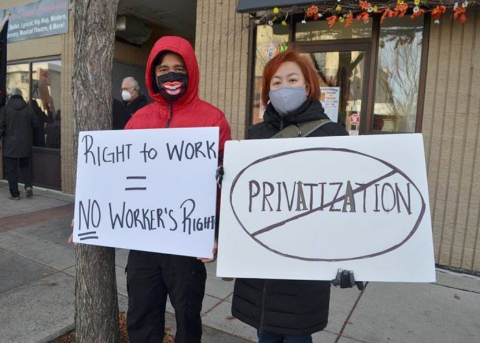Fort protest rallies against UCP's privatization push | Sherwood Park News