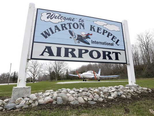 Grey to study potential of business-focussed Wiarton airport | Owen ...