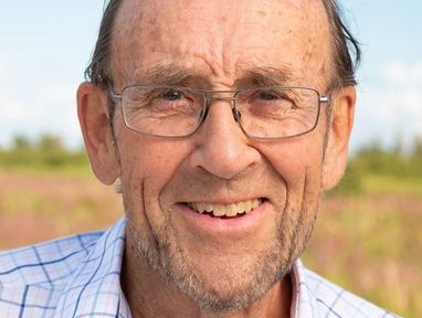 South Glengarry's Robin Poole receives honorary degree from Western ...