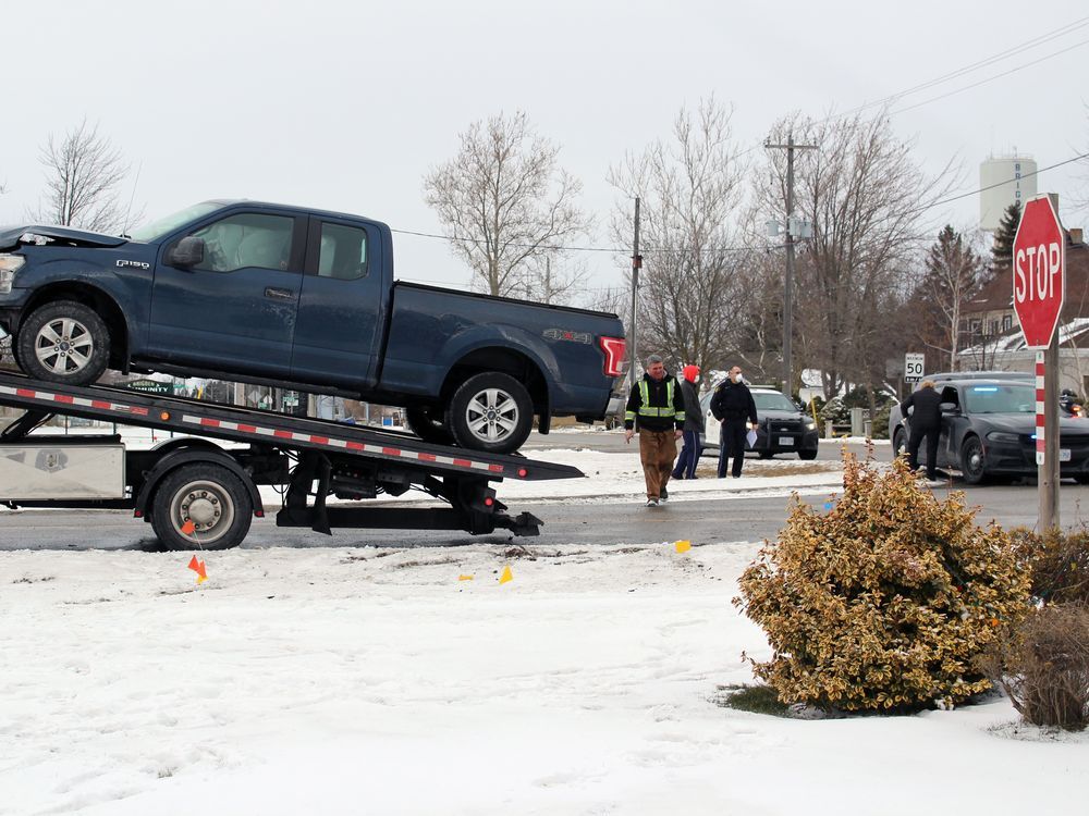 No serious injuries after two-car crash in Brigden | Owen Sound Sun Times