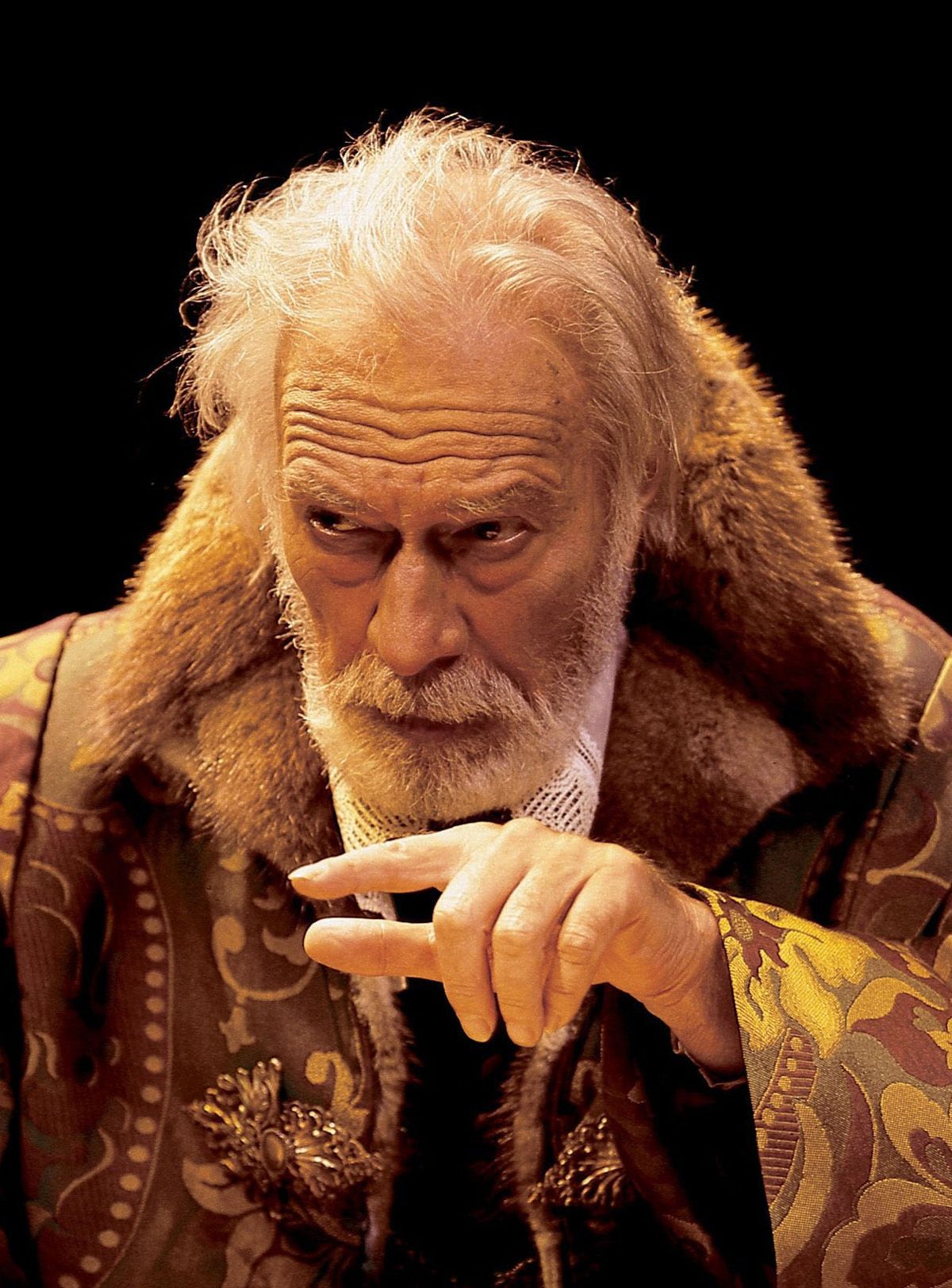 Legendary Stratford Festival actor Christopher Plummer dies at 91 | The ...