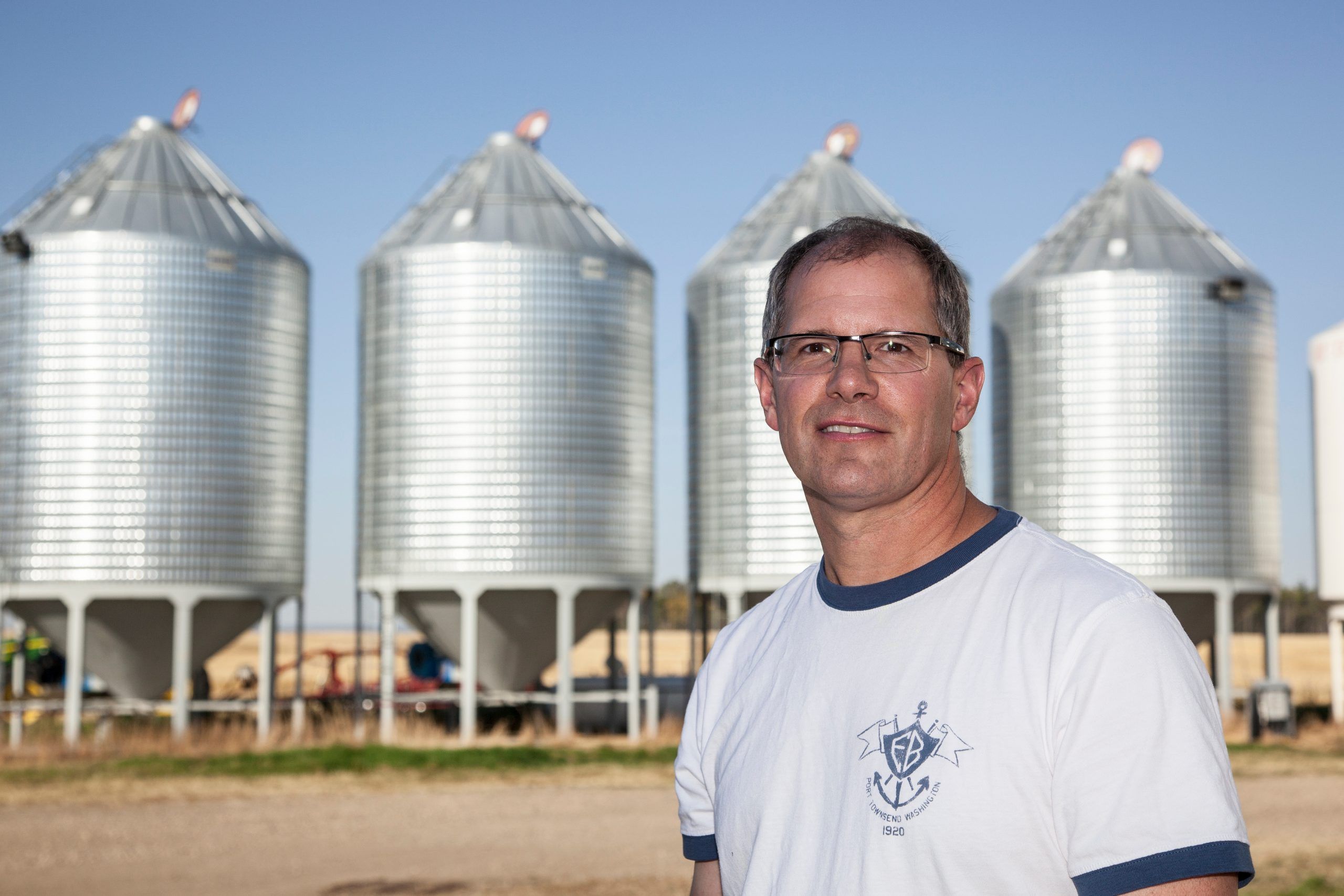 Sold on Sears -- Sexsmith farmer Greg Sears the first second vice ...