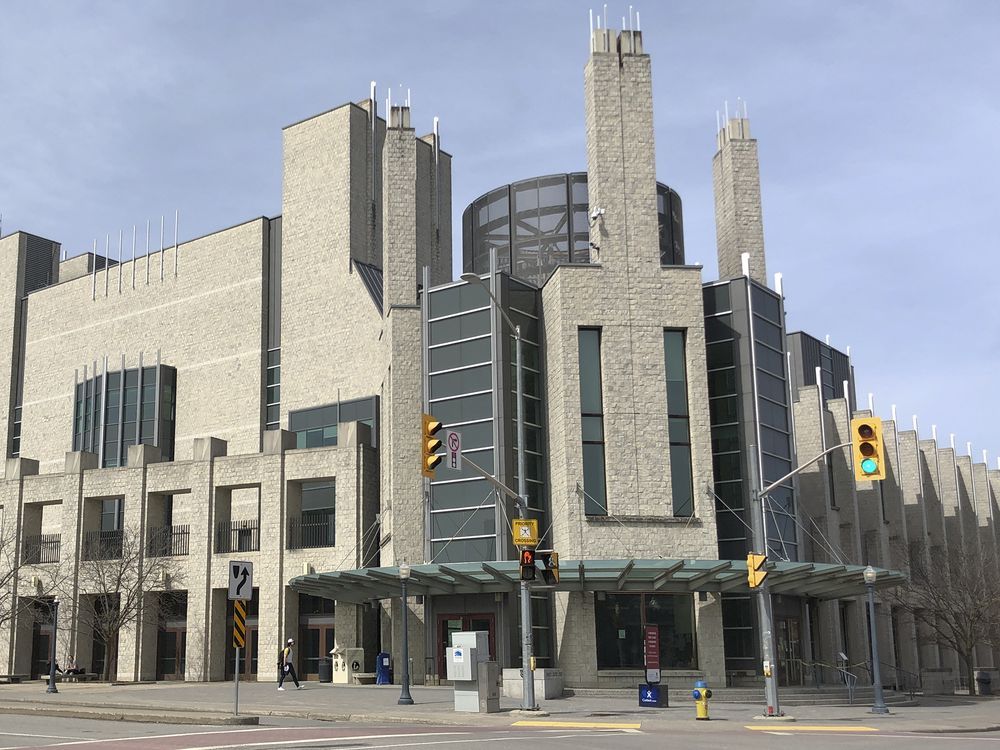 Man found in Queen's University bathroom charged by Kingston Police ...