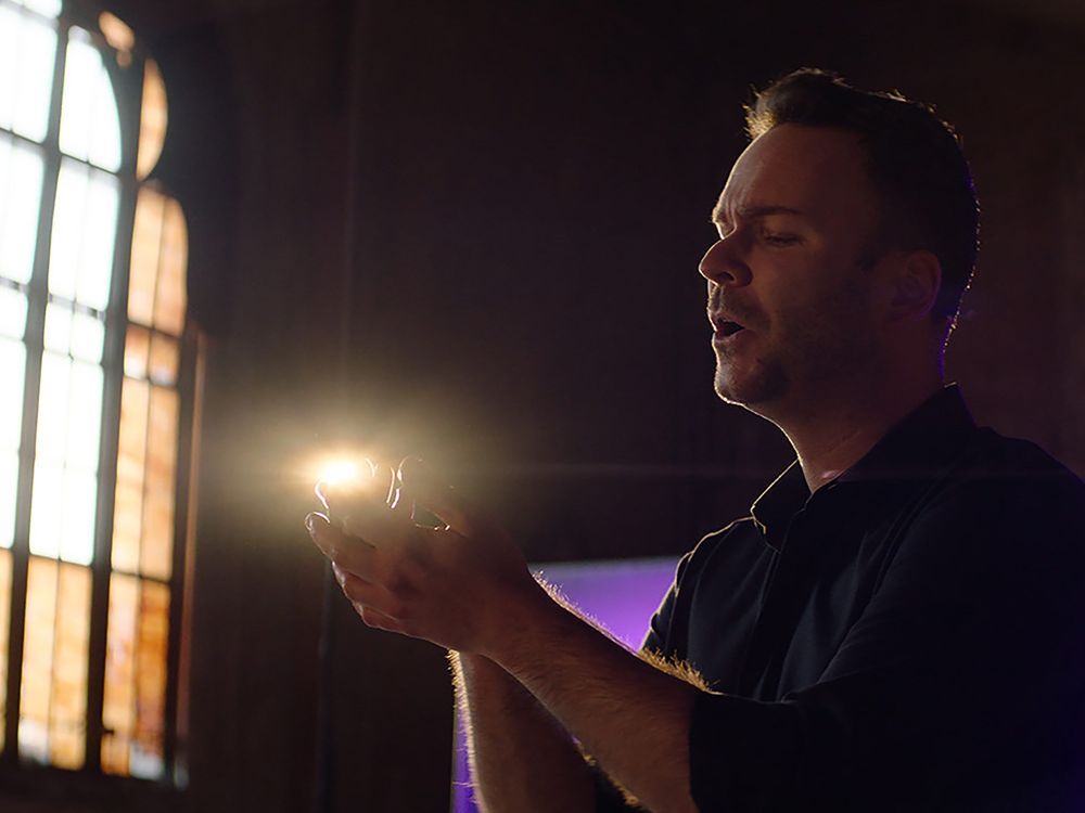 Joshua Hopkins' Songs For Murdered Sisters addresses violence against ...