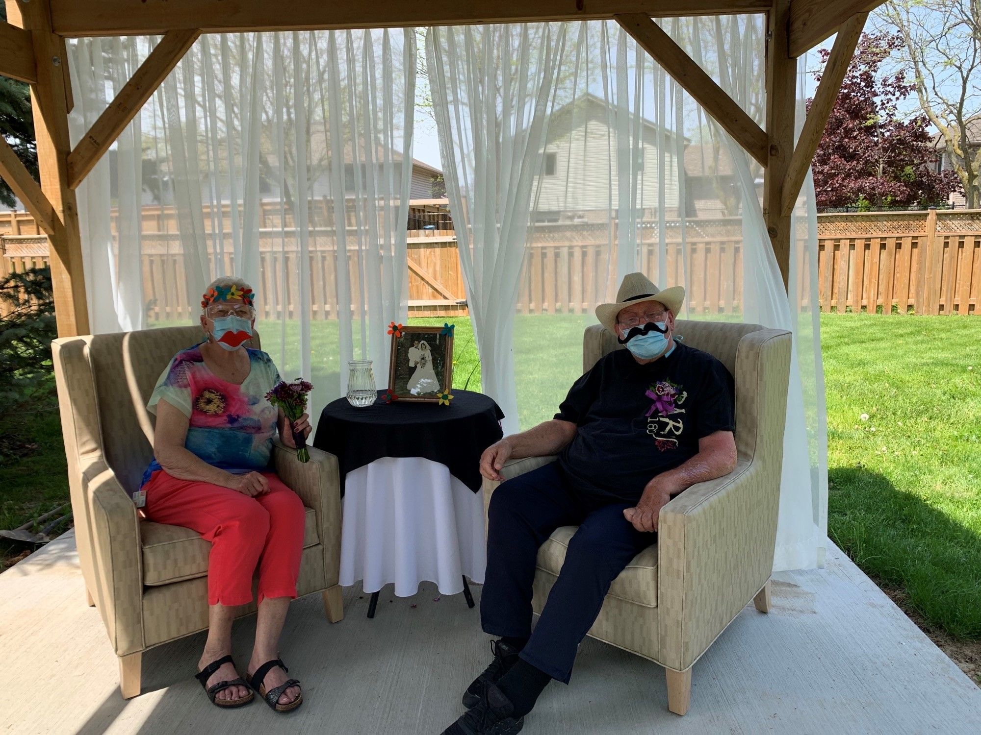 Pandemic anniversary celebration: tears and 'goosebumps' | Brantford ...