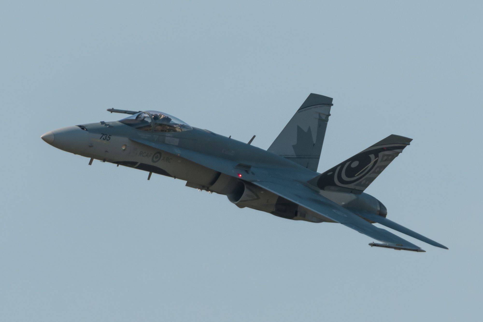CF-18 demo jet takes to the sky after last year's cancelled air shows ...