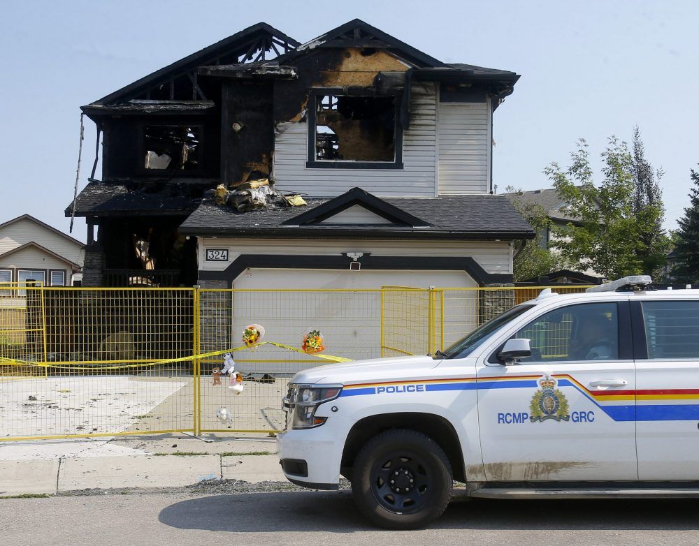 Fundraiser launched, vigil planned in wake of fatal Chestermere fire ...