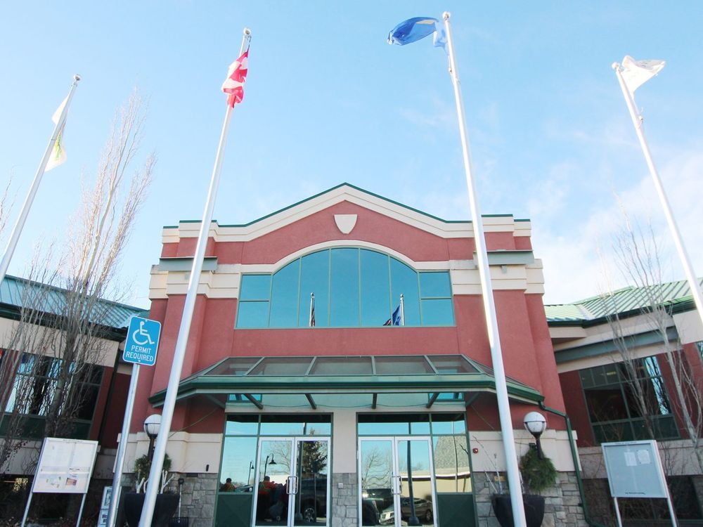 Downtown winter maintenance | High River Times