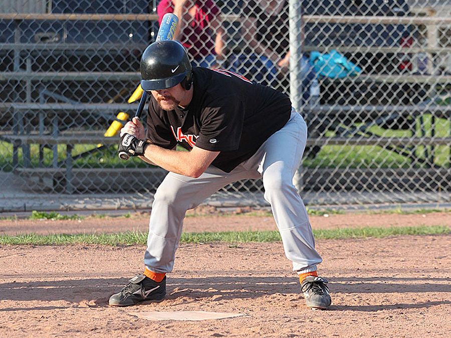 Men's baseball league chugs into 40th season | The Kingston Whig Standard