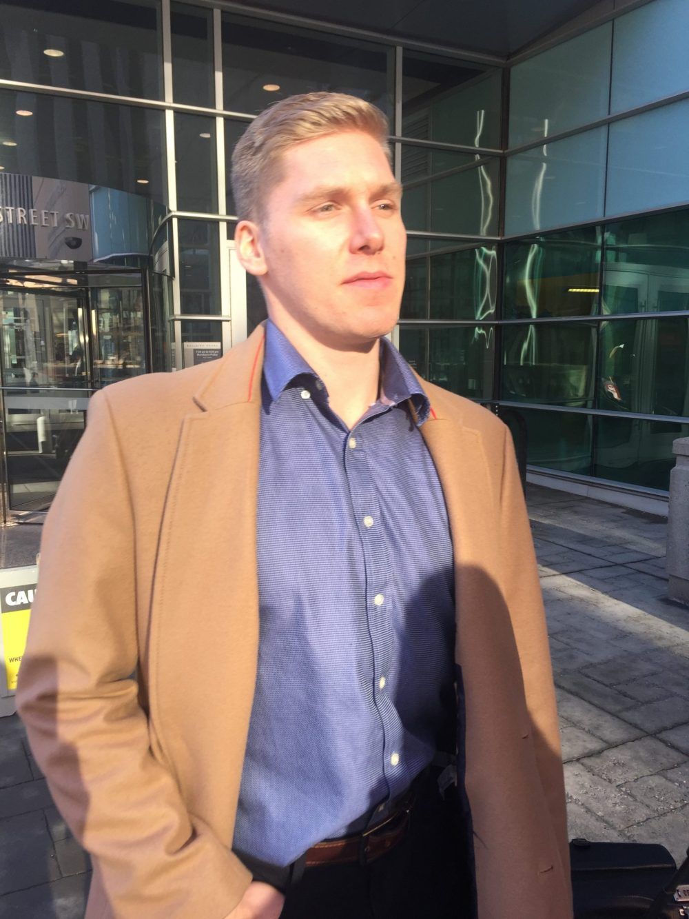 Appeal court overturns acquittal for hockey player who attacked Mount ...