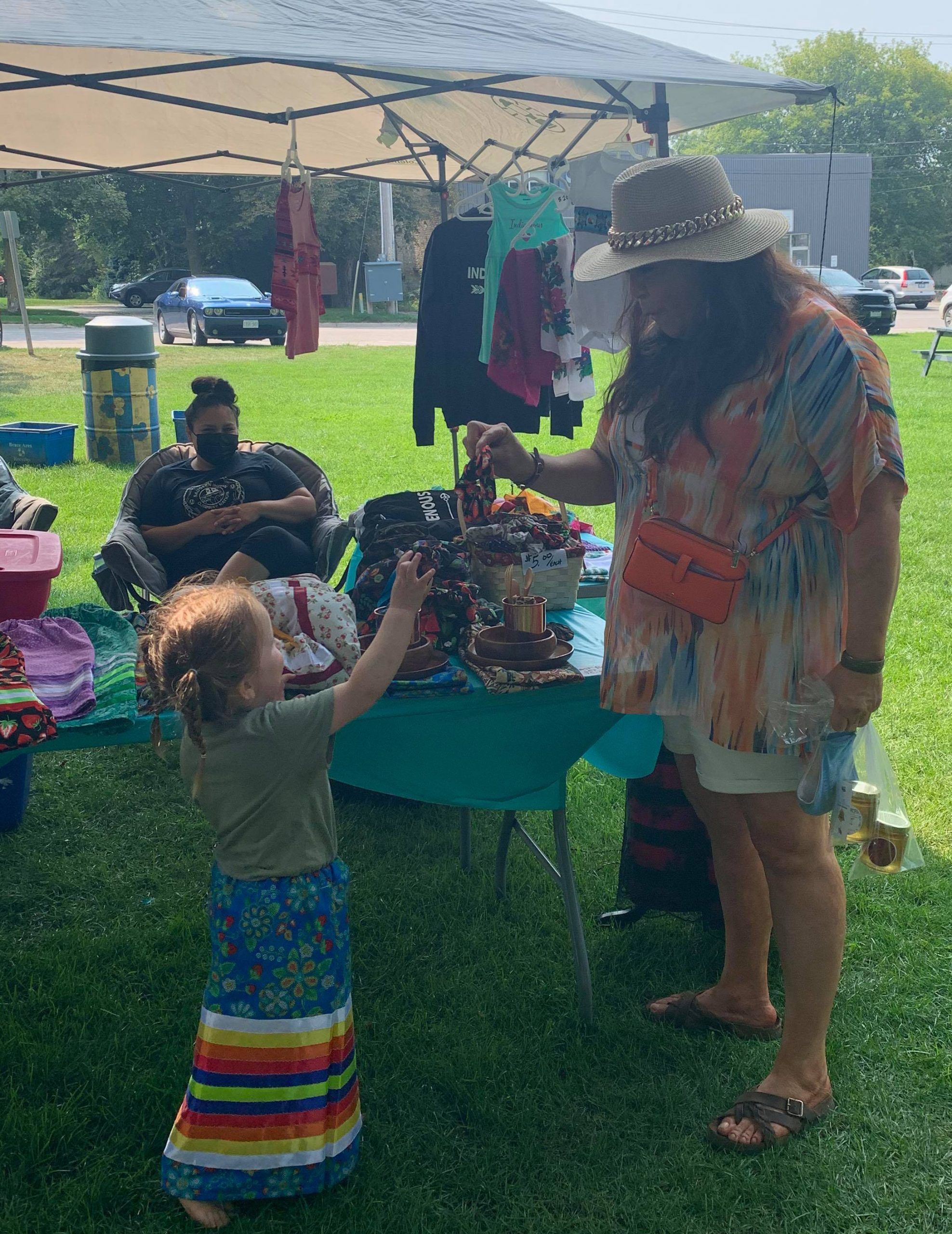 First ever Indigenous Market is held in Victoria Park | Kincardine News