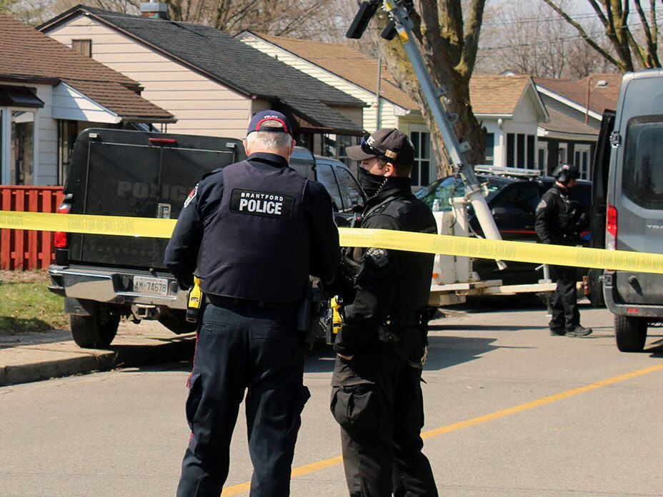 Officer cleared of wrongdoing in April standoff | Brantford Expositor