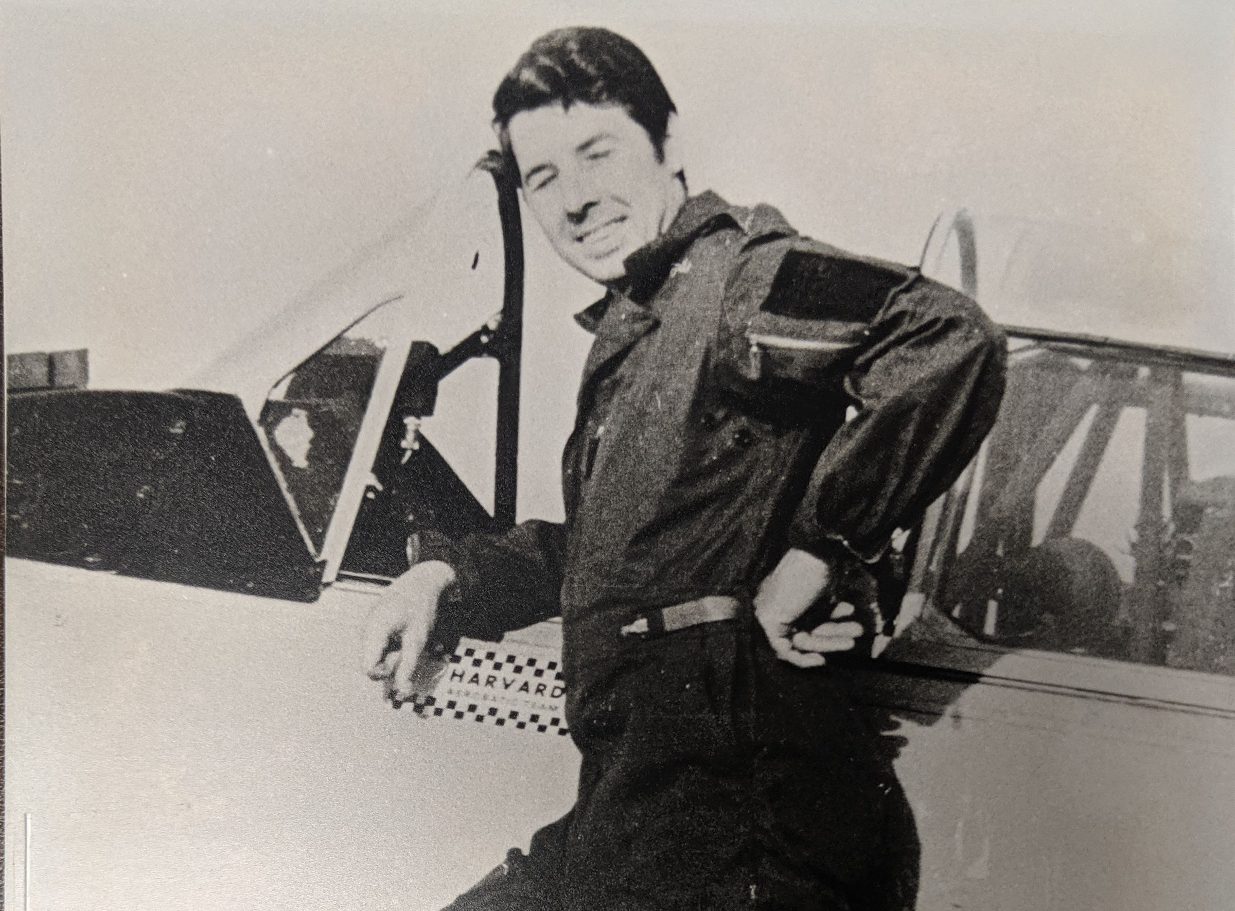 Son of pilot killed in 1971 Stratford airshow crash to honour the ...