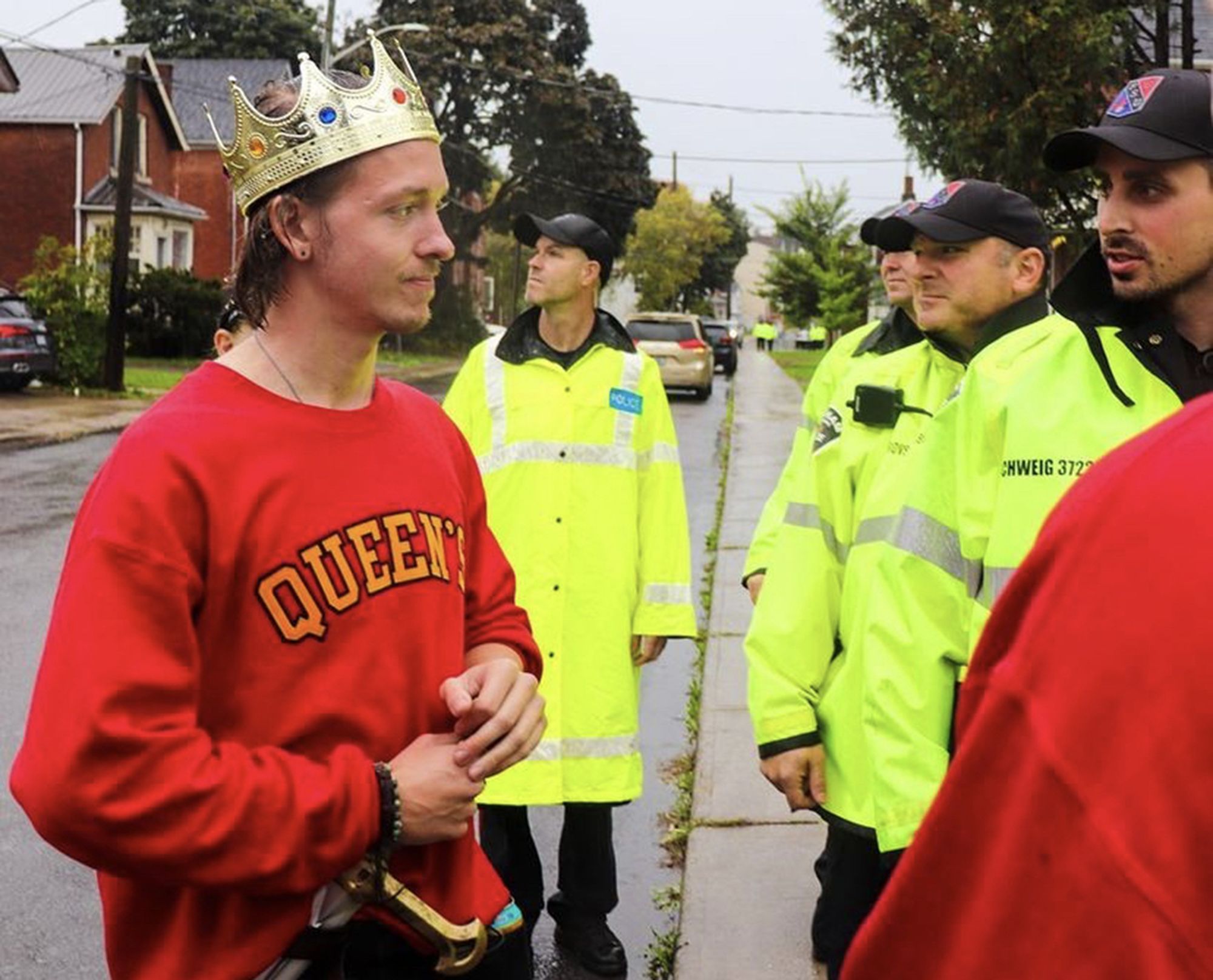 YouTuber attends street parties at universities for the comedy ...