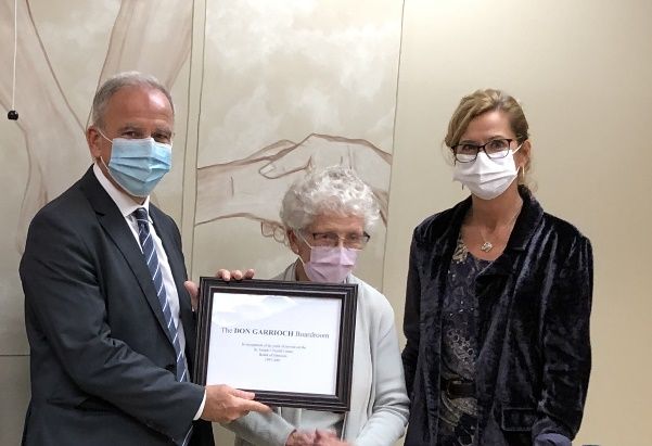 St. Joseph’s Health Centre pays homage to Don Garrioch | Edmonton Examiner St. Joseph’s Health Centre pays homage to Don Garrioch | Edmonton Examiner
