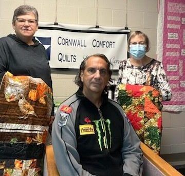 Merpaw's Ottawa to Cornwall run in support of Cornwall Comfort Quilts ...