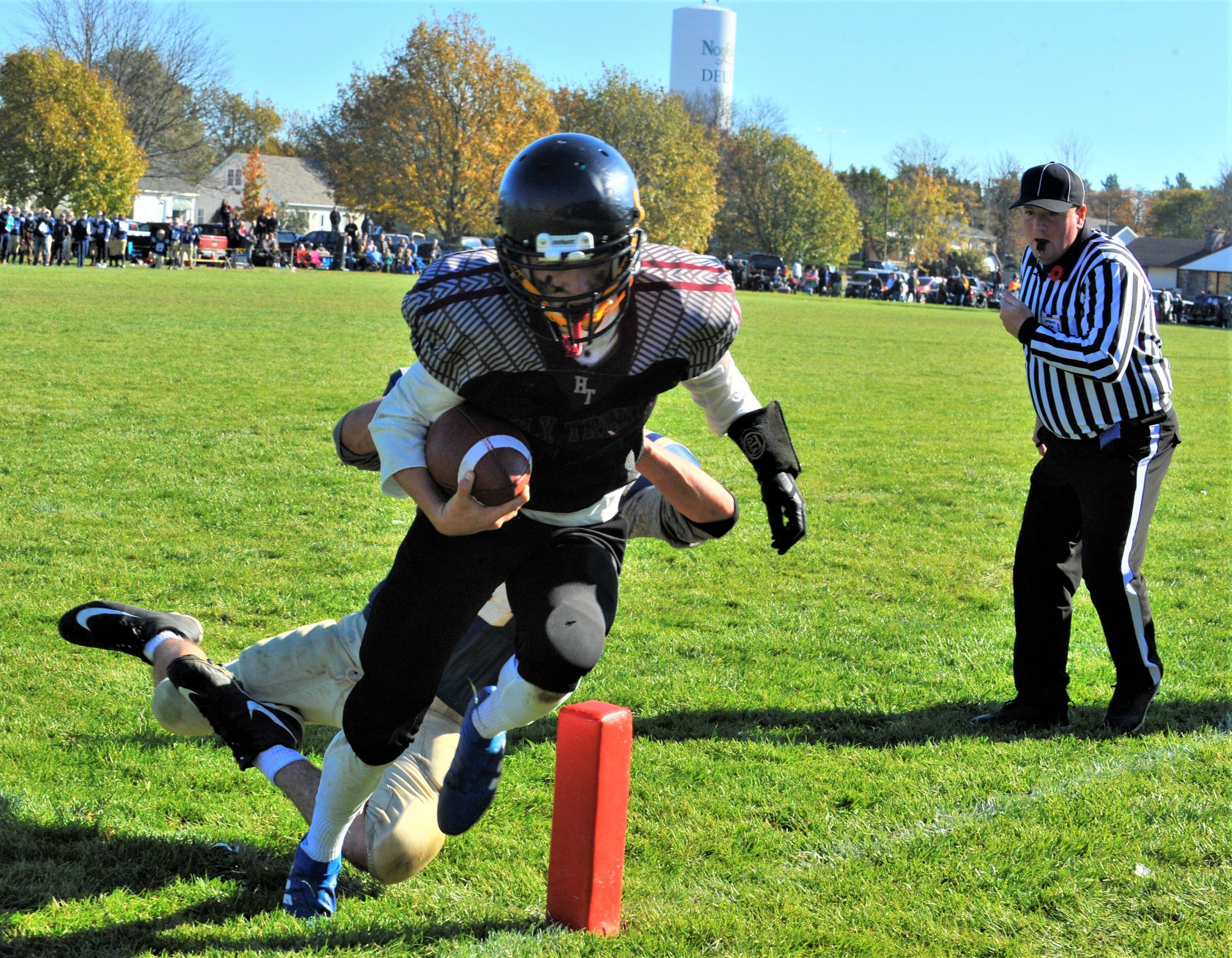 Mighty Titans dominate Raiders | Simcoe Reformer